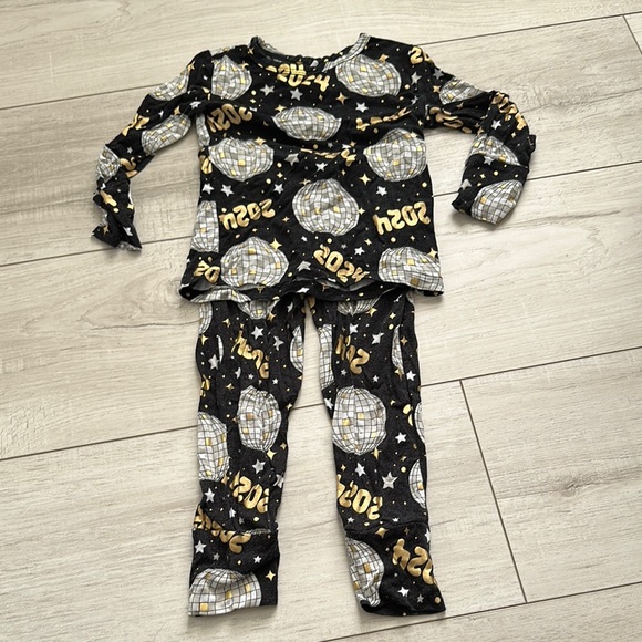 Posh Peanut | Pajamas | Posh Peanut Bamboo 224 New Years Eve Disco Ball ...